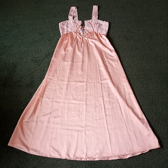 Neiman Marcus | Intimates & Sleepwear | Vtg Neiman Marcus Lingerie ...